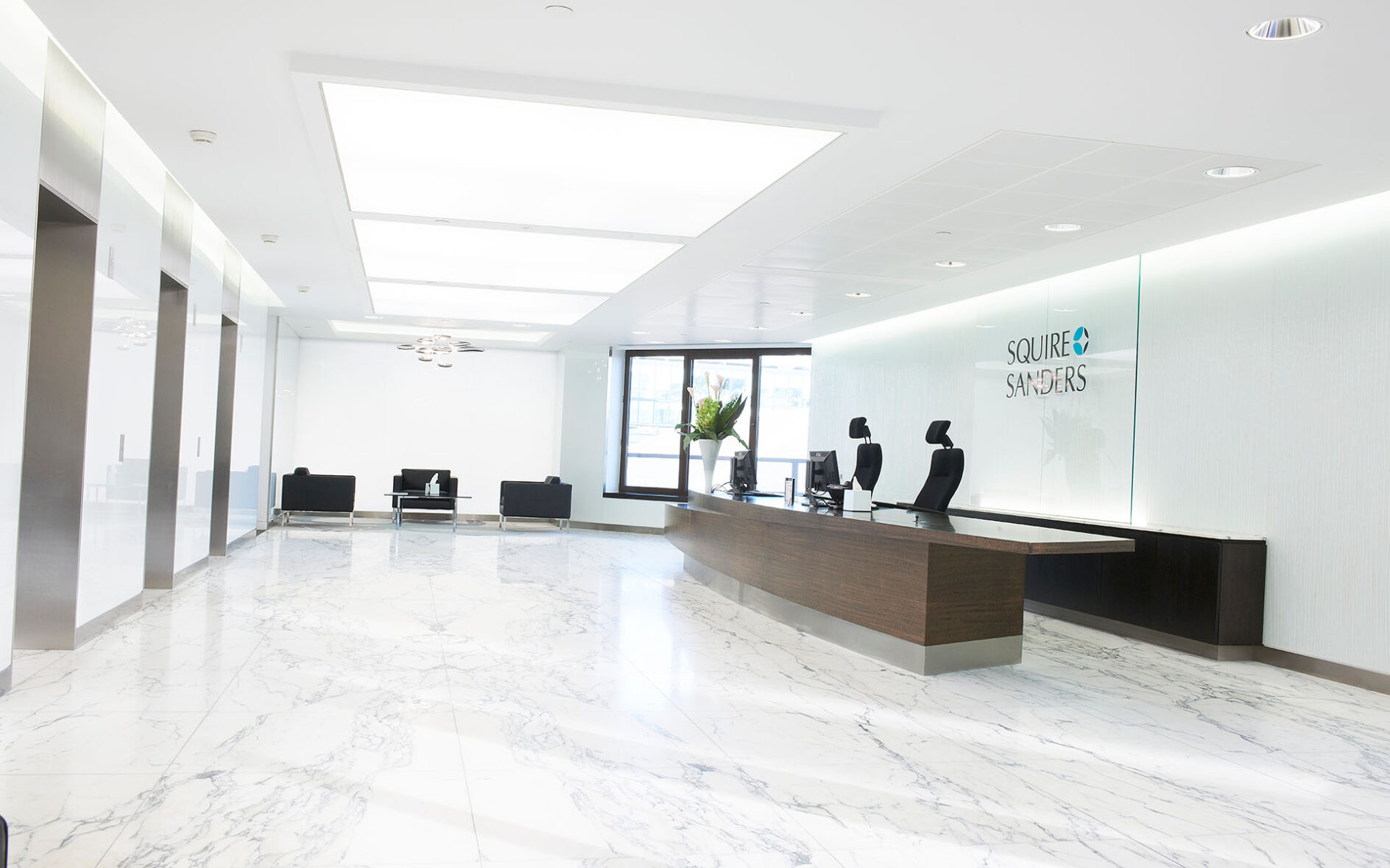 Devonshire Square - Selo