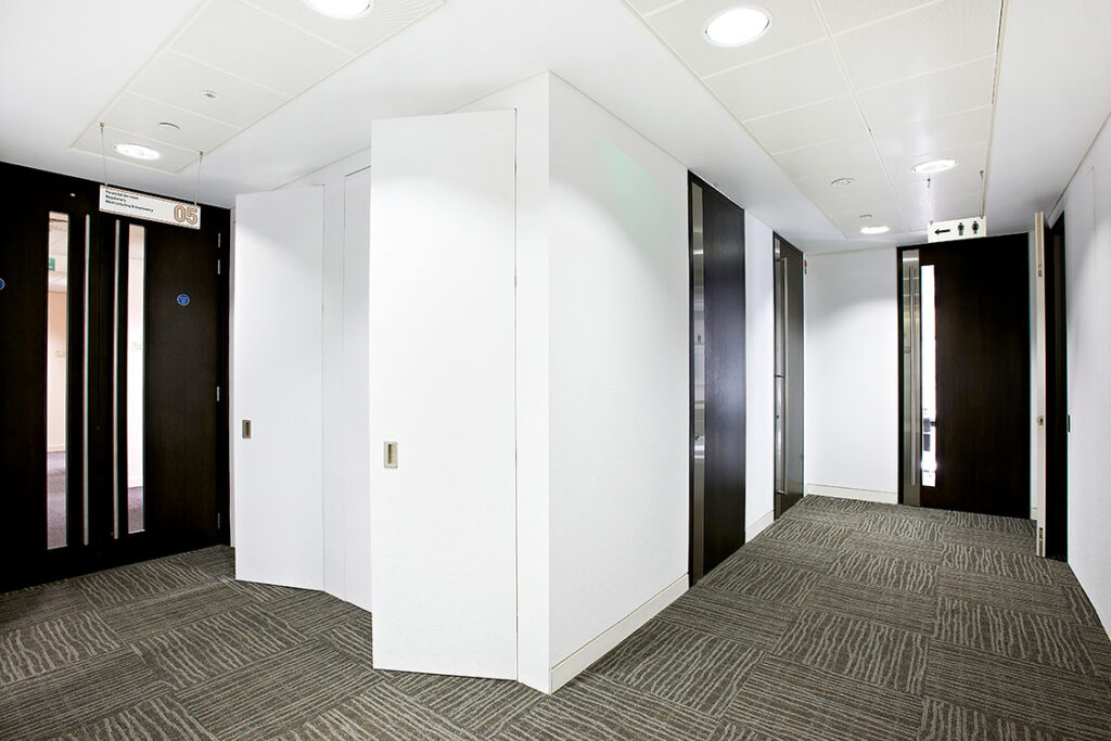 Devonshire Square - Selo