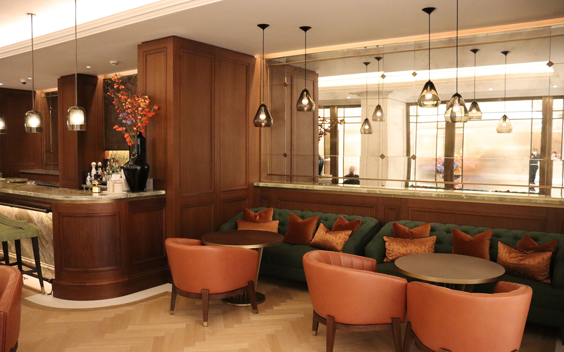 The Carlton Tower - Selo