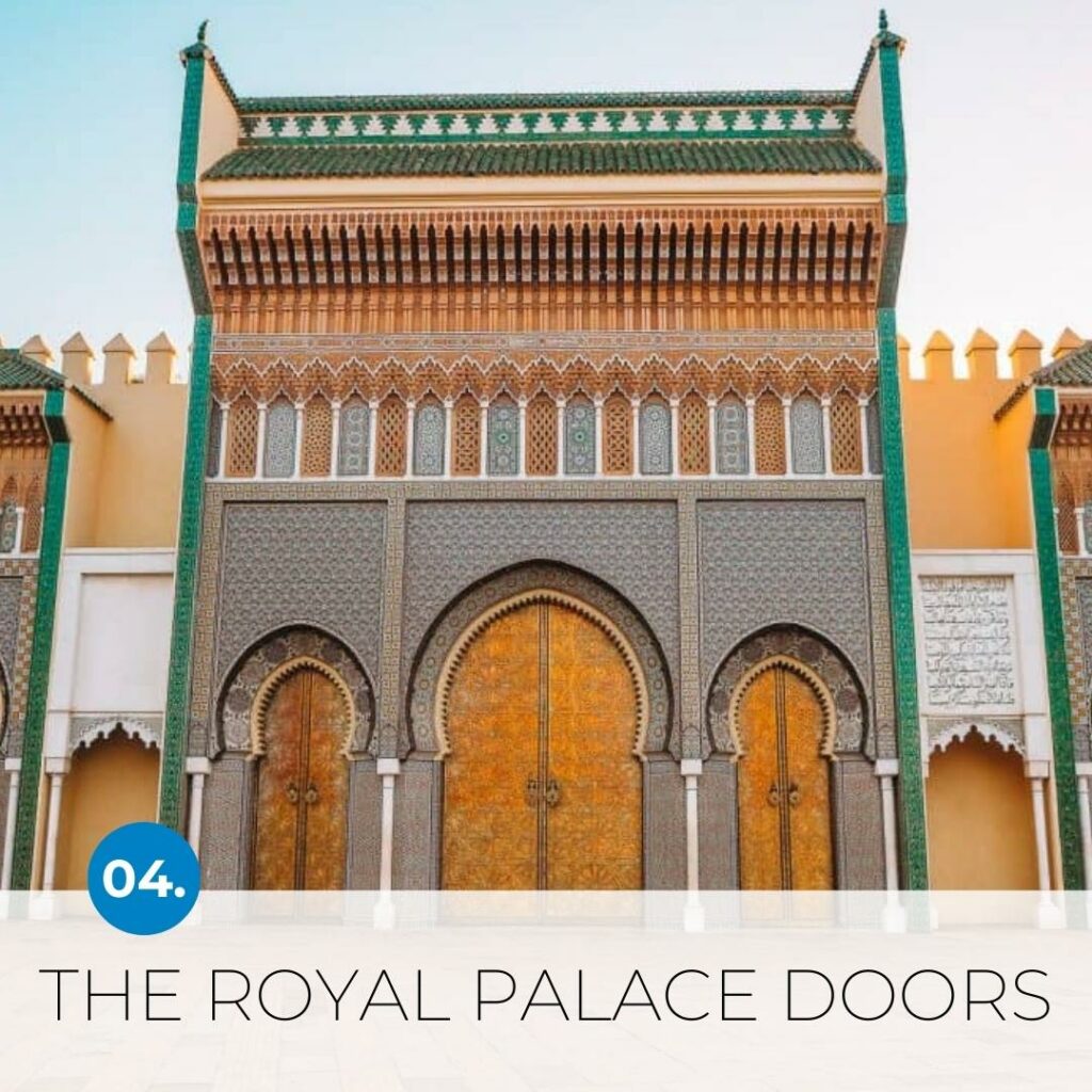 Famous Doors Around The World- Selo