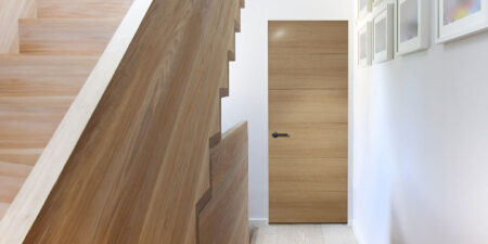 Innova+® Frameless Pivot Doors - Selo